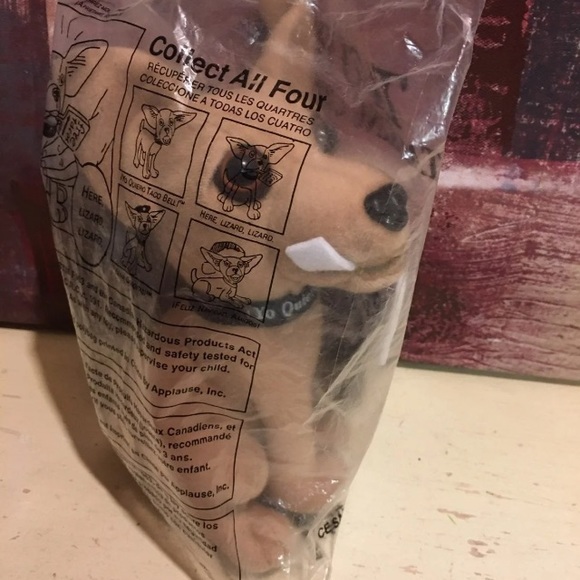 Accessories | Vintage Talking Taco Bell Dog Here Lizard Lizard | Poshmark